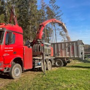 Broyeur mobile sur camion MUS-MAX